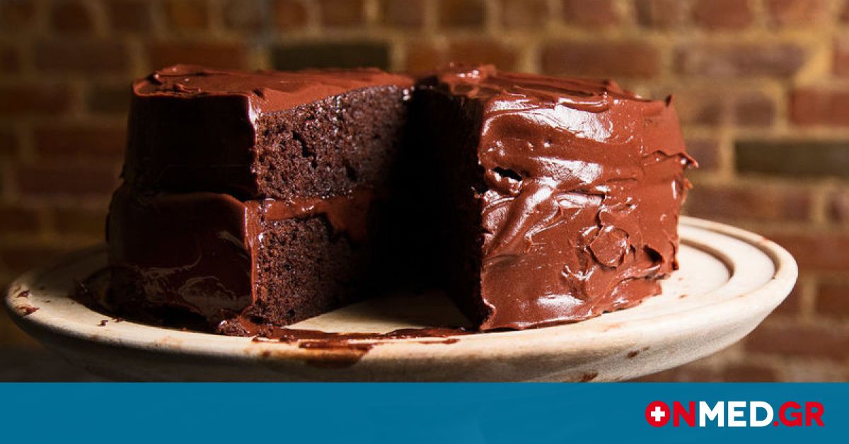 Το τέλειο κέικ με τρία υλικά και δύο κινήσεις