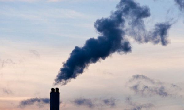 Η ΑΤΜΟΣΦΑΙΡΙΚΗ ΡΥΠΑΝΣΗ ΑΥΞΑΝΕΙ ΤΙΣ ΠΙΘΑΝΟΤΗΤΕΣ ΑΥΤΙΣΜΟΥ