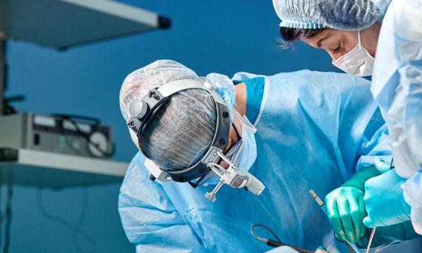 ΧΕΙΡΟΥΡΓΙΚΗ ΜΑΣΤΟΥ