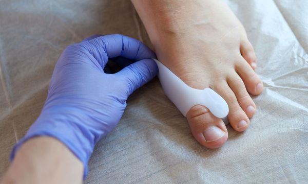 ΚΟΤΣΙ ΣΤΟ ΠΟΔΙ